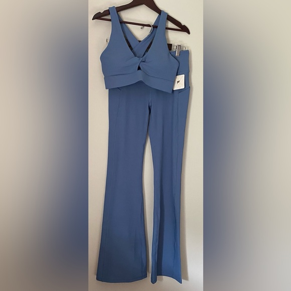 Fabletics | Other | Nwt Fabletics Yoga Set | Poshmark